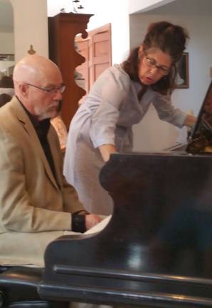 Ambuter studio holds master class