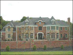 Just eight luxury homes remain at Hidden Valley Manor