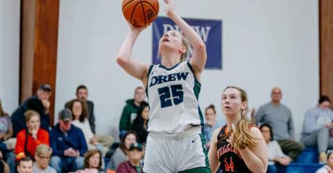 Struble is leader on Drew basketball team
