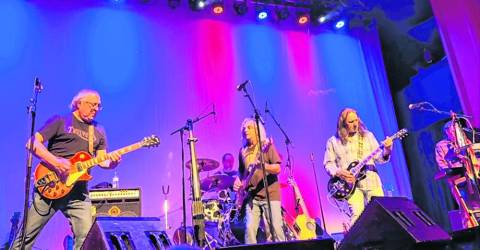 Tributes to rock stars, bands