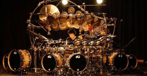 Renowned drummer heads to Newton