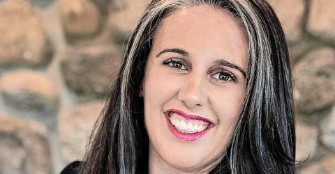 Stoll makes partner at law firm