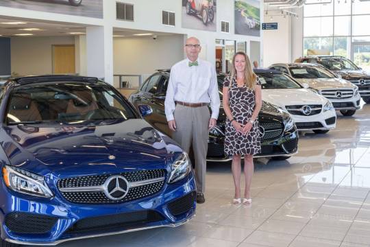 Auto retailers support the Valarie Fund