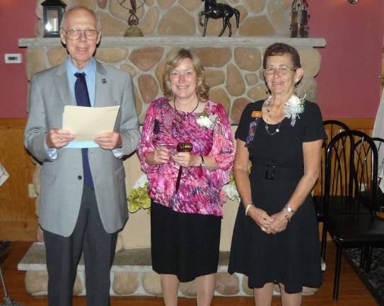 Rotary installs new president