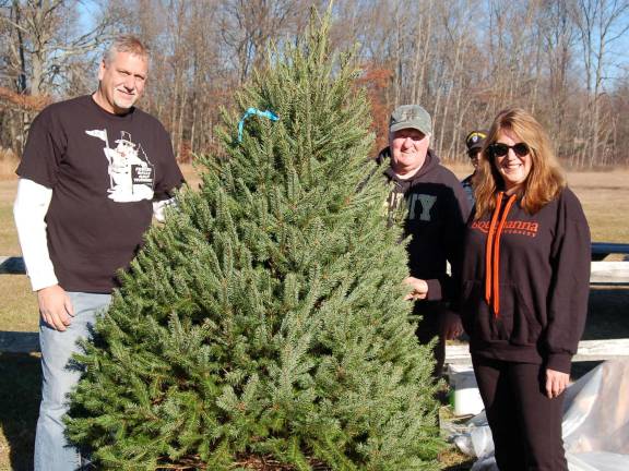 Legion post selling Christmas trees
