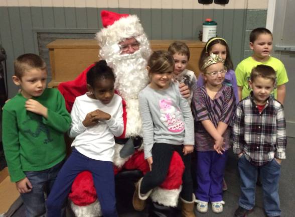 Santa Claus visits Franklin school