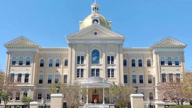 Local students honored by Centenary University