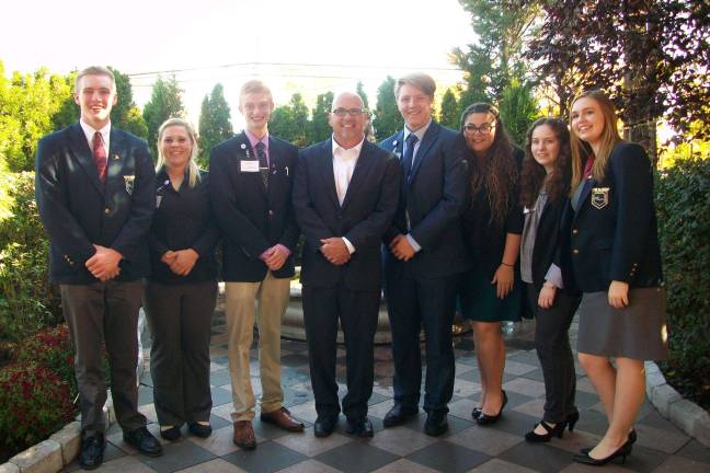 FBLA members attend conference