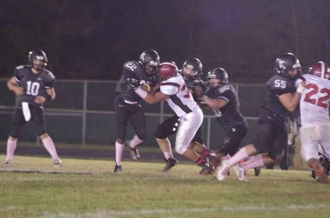 Wallkill Valley football team routed by Whippany Park