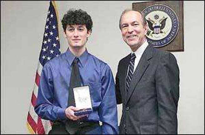 Lafayette's Jeremy Alosio earns Congressional Award