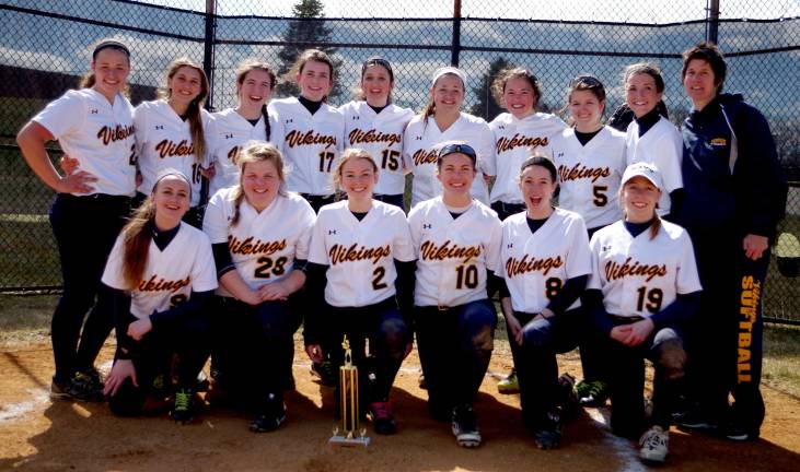 Vernon wins Mitchener softball tournament